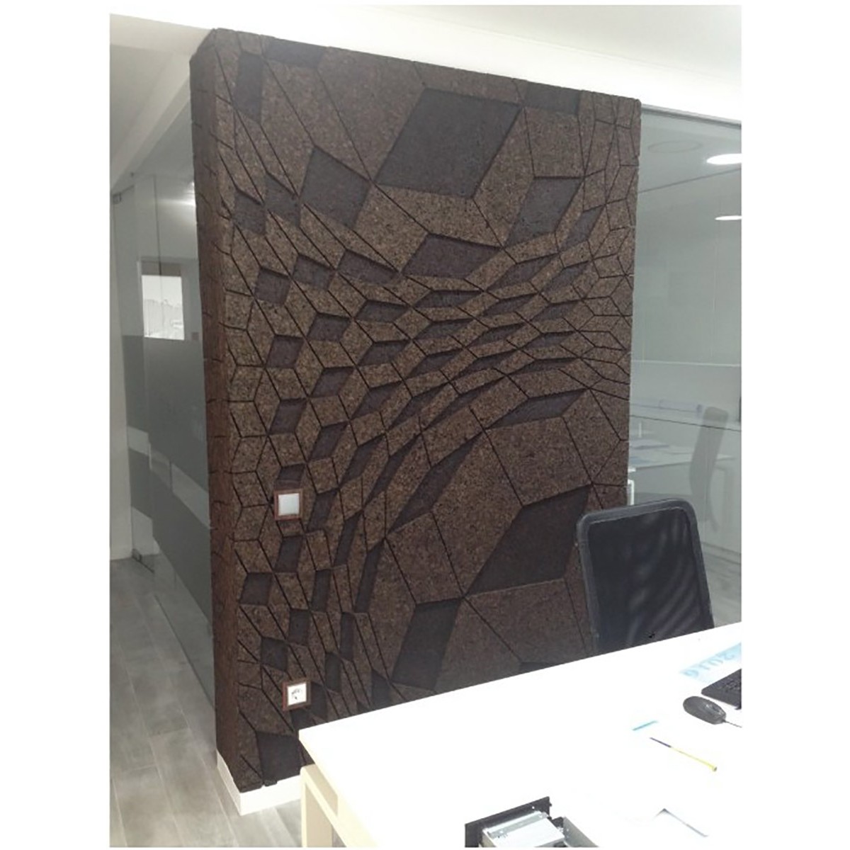 Insulating and sound-absorbing decorative cork panels - BIOSUGHERO